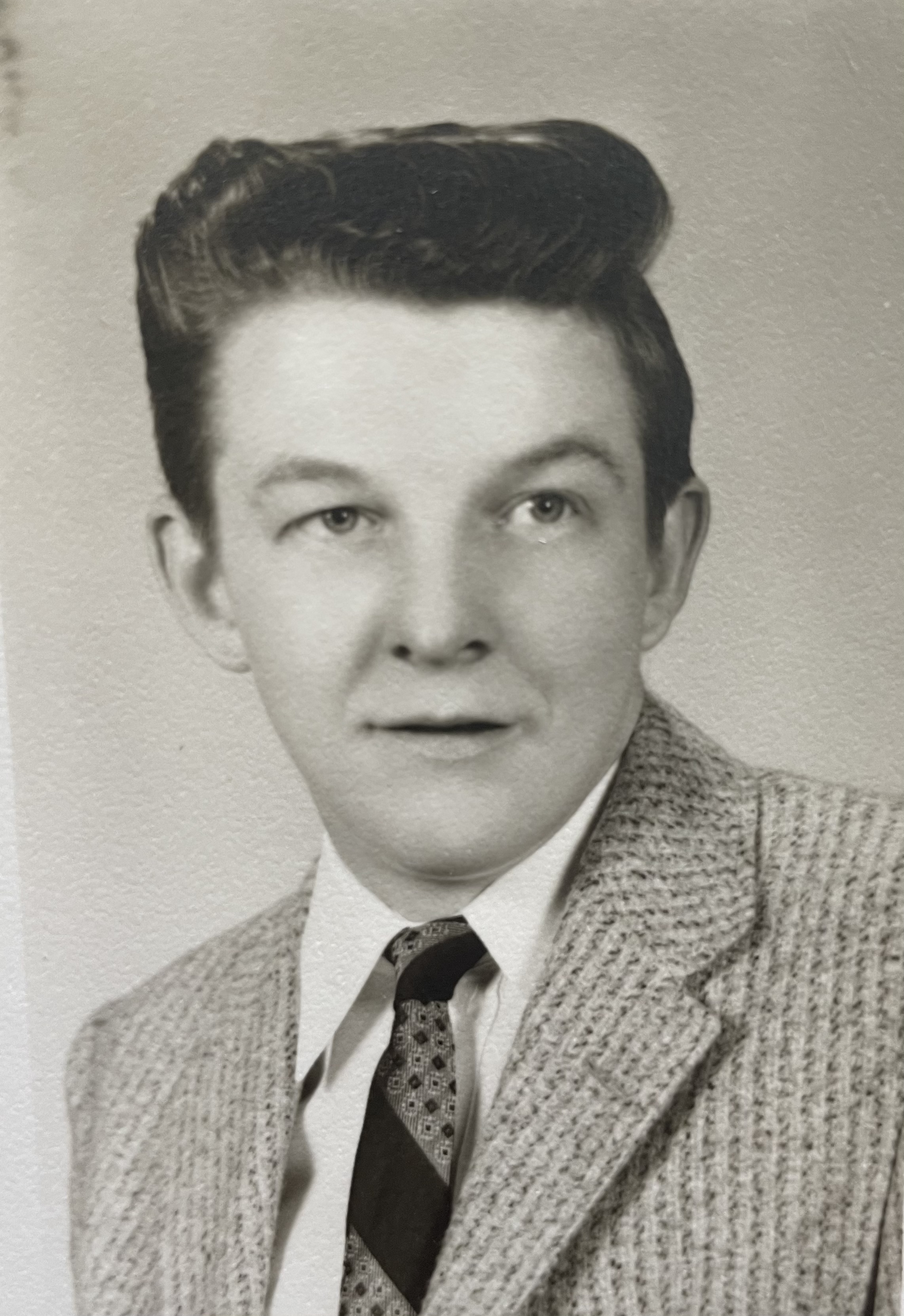 About – Schaffer Quips